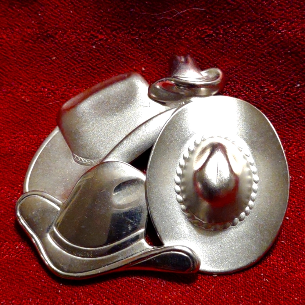 Silver Vintage Cowboy Hat Brooch Pin - Gem